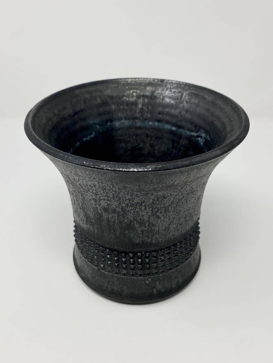 スパイシージェム spicygem 鶴仙園 flagstuff studs pot スタッズ 鉢 陶器鉢 植木鉢 コラボ(鉢)｜売買されたオークション情報、yahooの商品情報をアーカイブ公開 ...