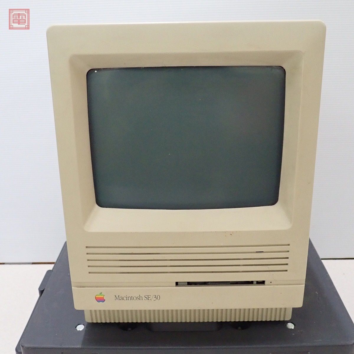 Apple パーソナルコンピュータ Macintosh SE/30 M5119 レトロPC Mac マッキントッシュ アップル 通電不可 ...