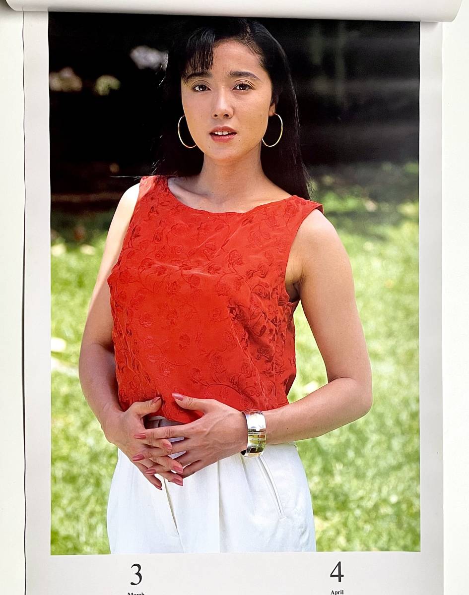 p14 浅野ゆう子 1994年 カレンダー / 当時物 / ハイレグ(芸能人、タレント)｜売買されたオークション情報、yahooの商品情報をアーカイブ公開 - オークファン（aucfan.com）