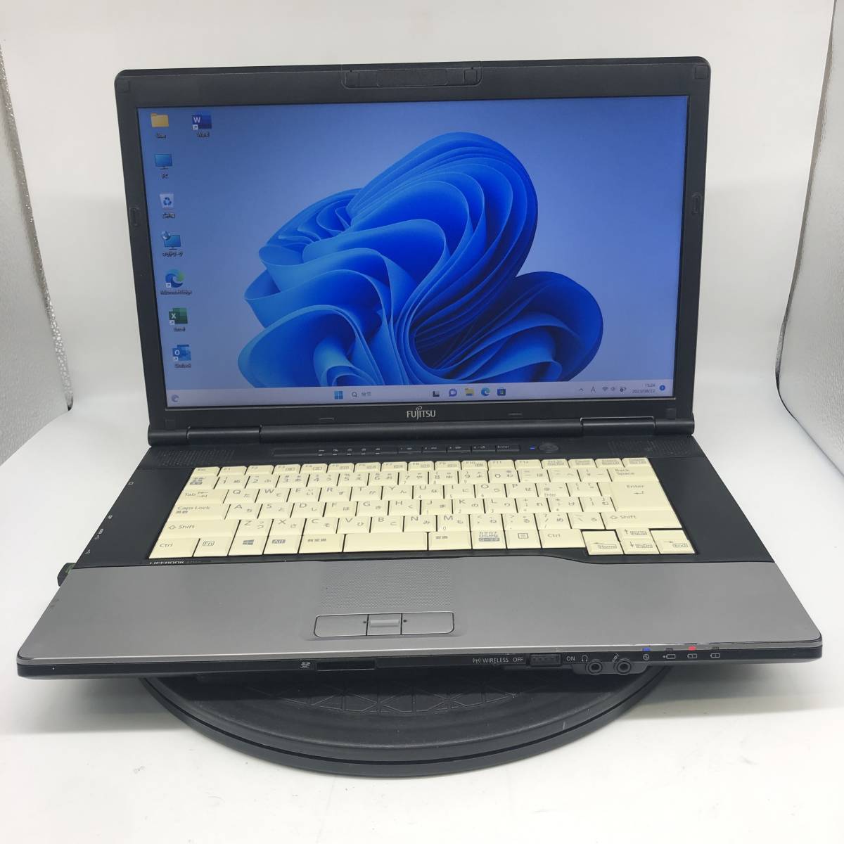 在庫処分 ライフブック LIFEBOOK E752/F FMVNGE7AE CPU Core i5 3340M RAM4GB SSD128GB Windows11 Office PC ノート ...