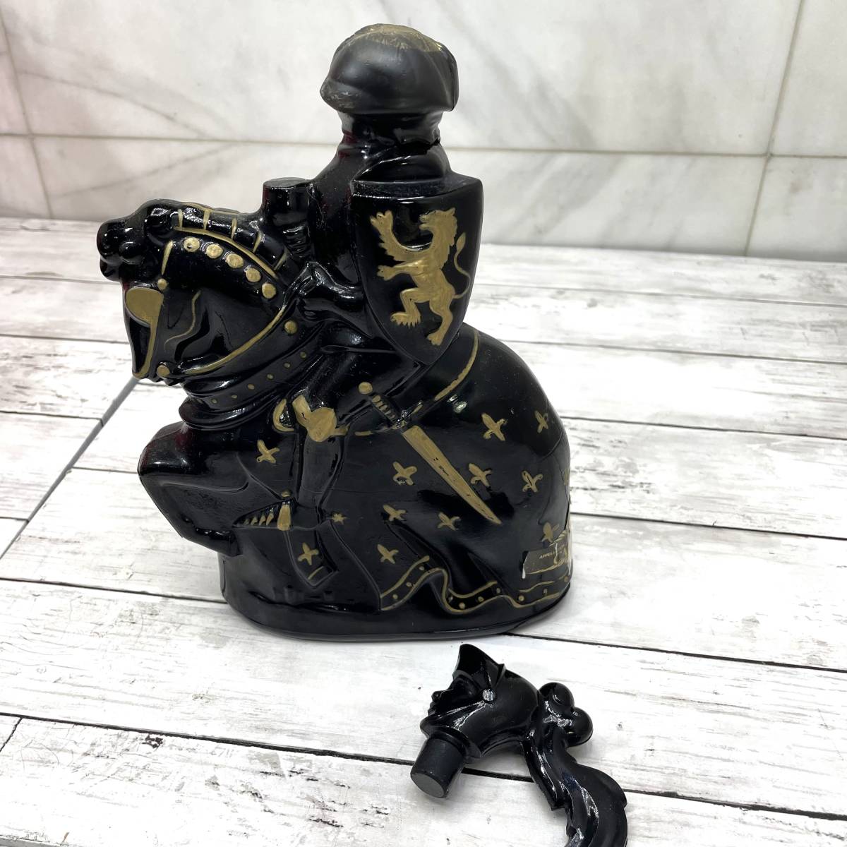 ∞M∞ 未開栓 CASTAGNON カスタニョン 騎士ボトル 陶器 アルマニャック 黒 ブラック ブランデー 古酒 洋酒 ∞T ...