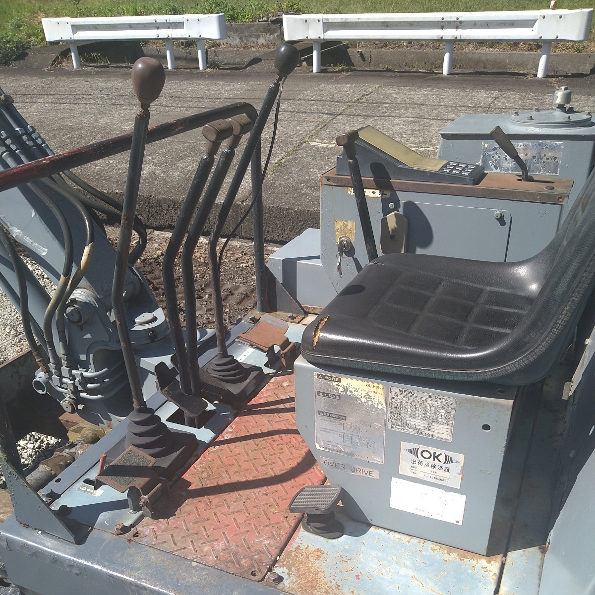 三菱 ミツビシ ME20 油圧ショベル ユンボ バックホー(建設機械、重機)｜売買されたオークション情報、yahooの商品情報をアーカイブ公開 ...