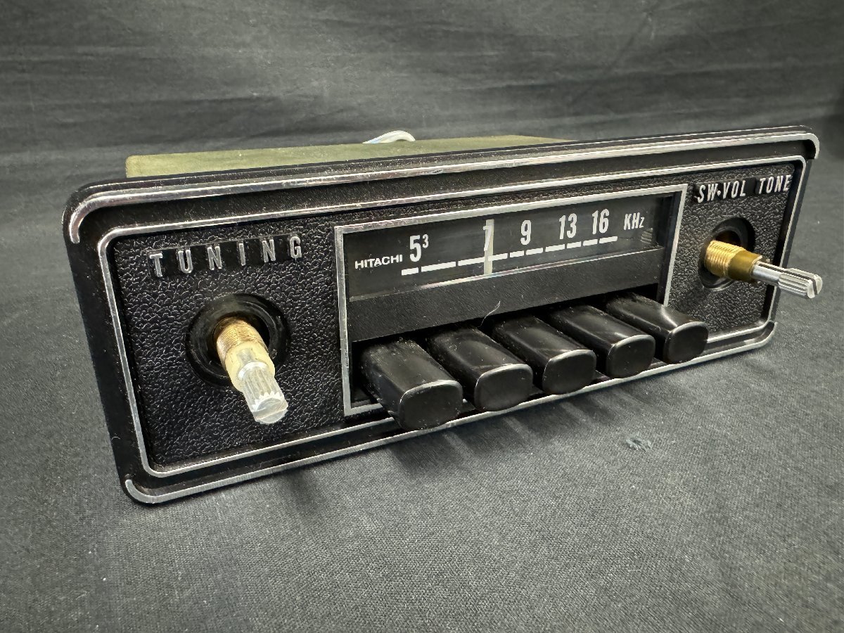 55―015 カーオーディオ HITACHI CAR RADIO MODEL TM-751GA ALL TRANSISTOR 通電確認済 ジャンク品 旧車 昭和レトロ 60(カーオーディオ ...