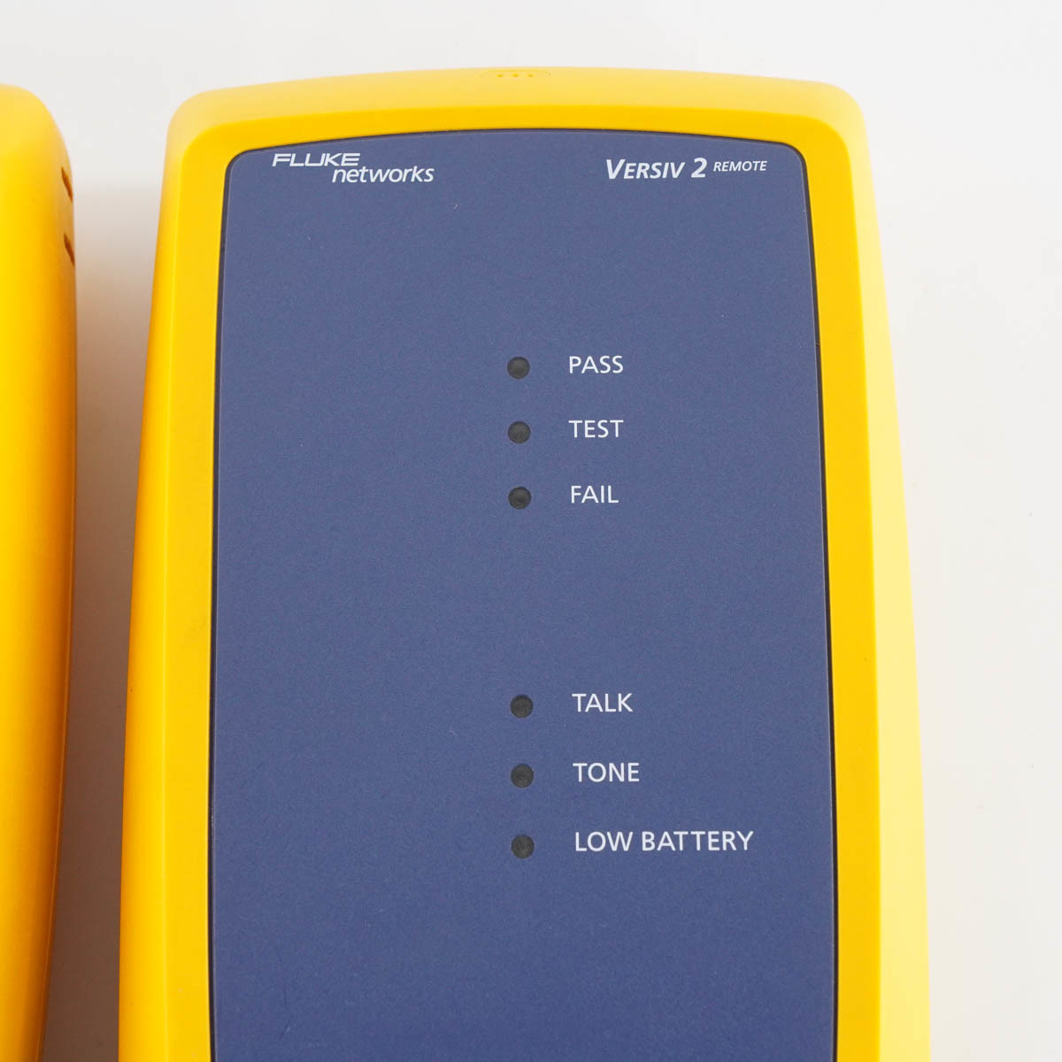 DW 8日保証 校正2024年4月ま 有効 DSX2-8000 VERSIV 2 DSX-8000 FLUKE CableAnalyzer フ ...