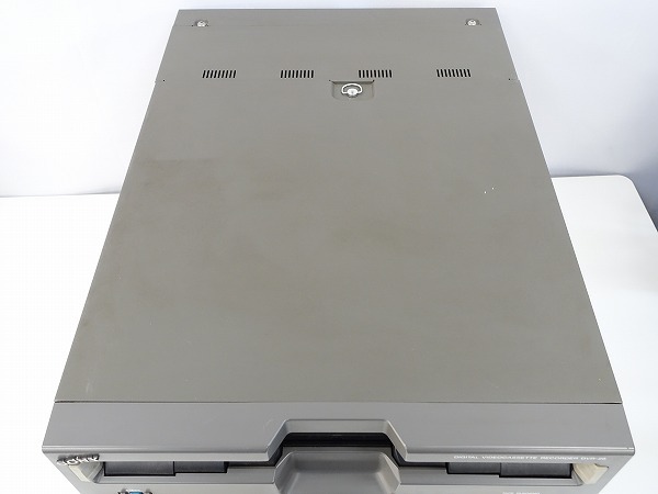 SONY D2レコーダー DVR-28 ドラム使用時間 1719H ヘッド1441H ジャンク 395885(プロ用、業務用)｜売買された ...
