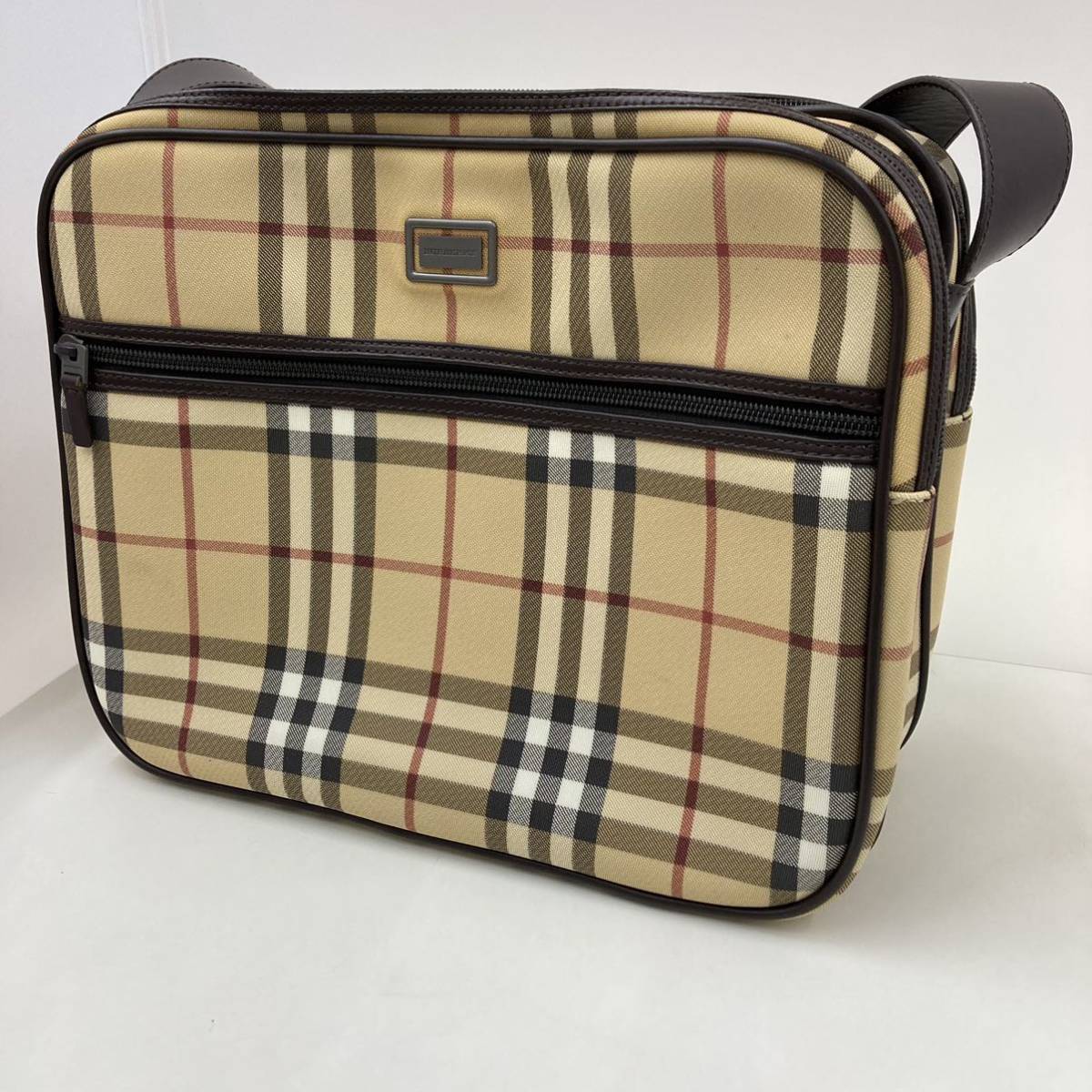 225 Burberry バーバリー ノヴァチェック ショルダーバッグ PVC(ショルダーバッグ)｜売買されたオークション情報、yahooの商品情報をアーカイブ公開 - オークファン ...