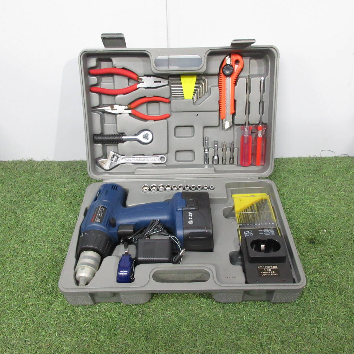 福岡県大川市発 ナカトミ コードレス ドライバードリル ＆ 44PCSツールセット CDT-44 DIY作業 通電確認済(本体)｜売買されたオークション情報、yahooの商品情報をアーカイブ ...