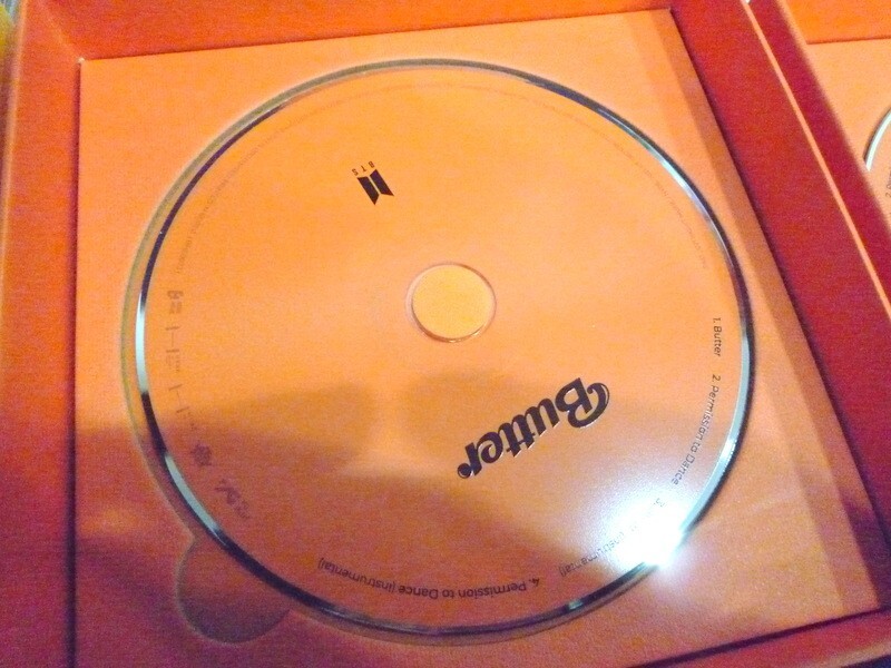 1000円スタート DVD CD 約20点まとめ BTS BUTTER LOVE YOUR SELF THE BEST BTS WORD TOUR JAPAN EDITION 等 バンタン ...