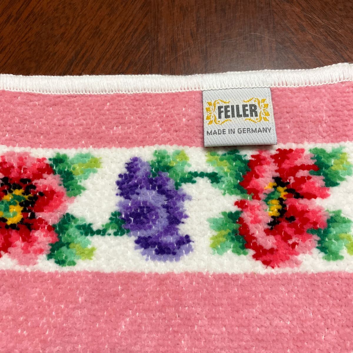 FEILER フェイラー タオルハンカチ 30㎝四方 ピンク ドイツ製 綿100%(女性用)｜売買されたオークション情報、yahooの商品情報をアーカイブ公開 - オークファン（aucfan.com）