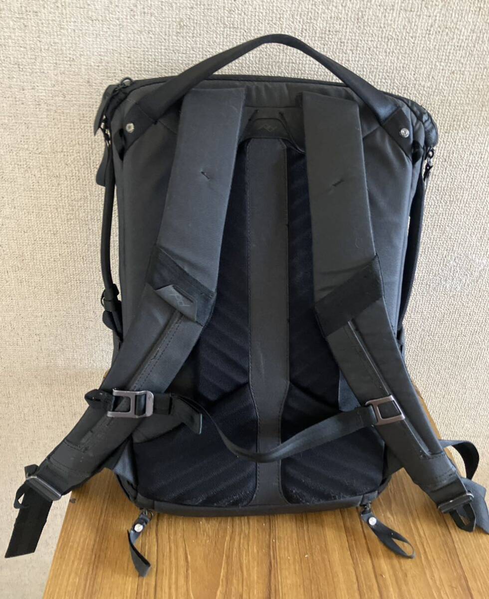 Peak Design ピークデザイン エブリデイバックパック 20L ブラック(リュック、ザック)｜売買されたオークション情報、yahooの商品情報をアーカイブ公開 - オークファン ...