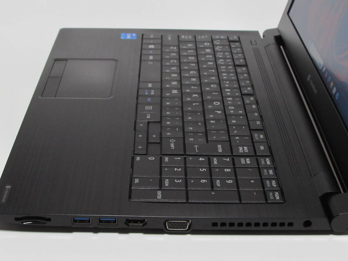 TOSHIBA dynabook B65 /HS 第11世代 Core i5 1135G7 4.20GHz 16GB SSD 256GB ...