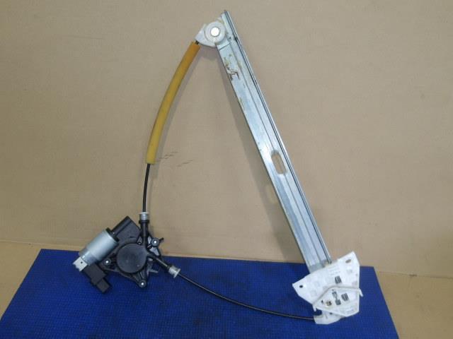 ベリーサ DBA-DC5W 左Fドアレギュレータ モーター GJ6A-58-58XC D461-59-590A 208218(サイド)｜売買さ ...