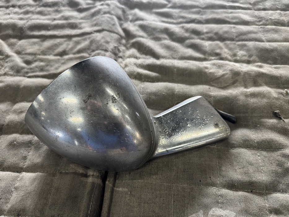 KPGC110 KGC110 ケンメリ 2ドアHT 前期 右ミラー(サイド)｜売買されたオークション情報、yahooの商品情報をアーカイブ公開 - オークファン（aucfan.com）