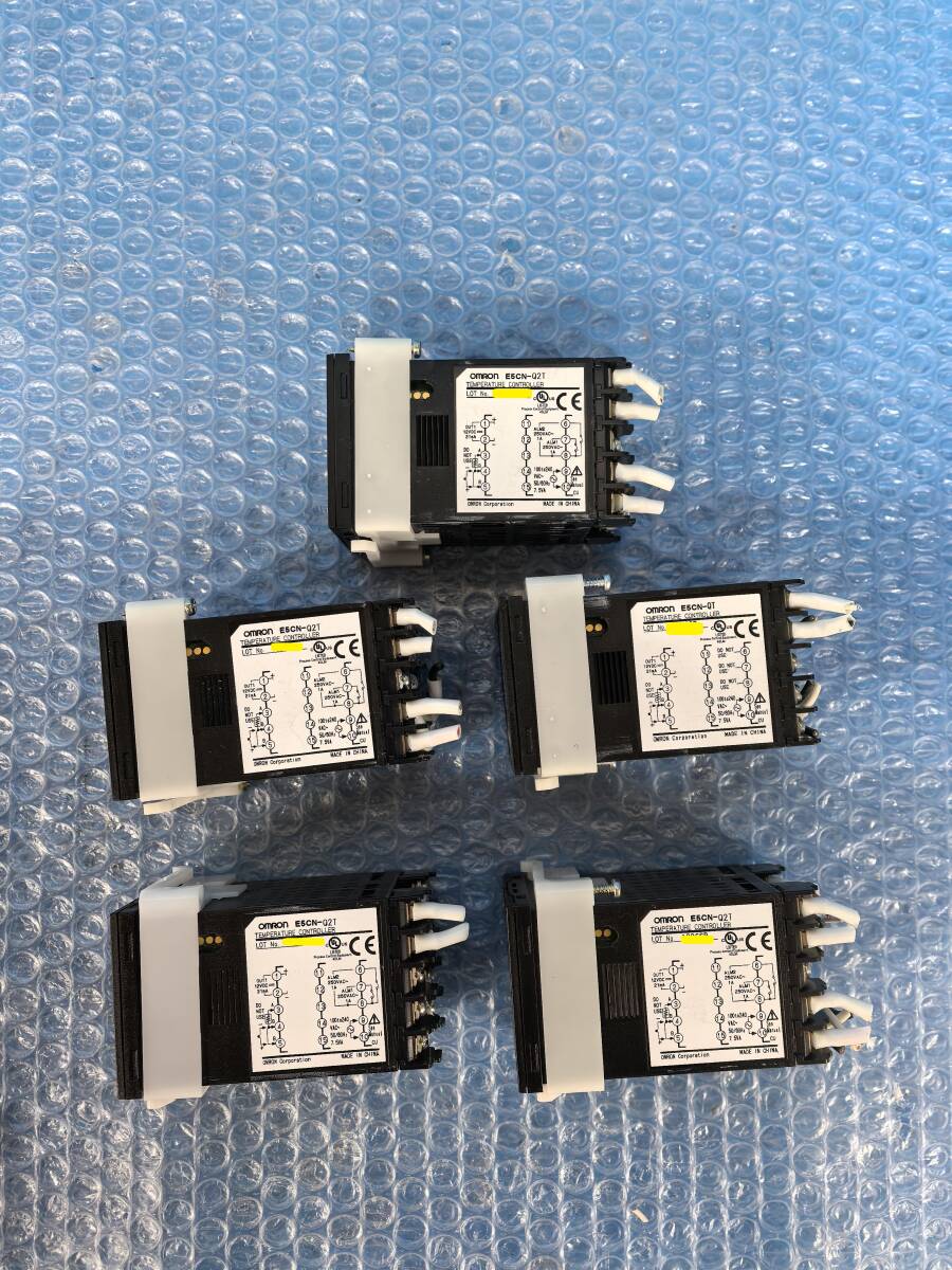 CK25639 OMRON オムロン E5CN-Q2T 4 E5CN-QT 温度調節器(その他)｜売買されたオークション情報、yahooの商品 ...