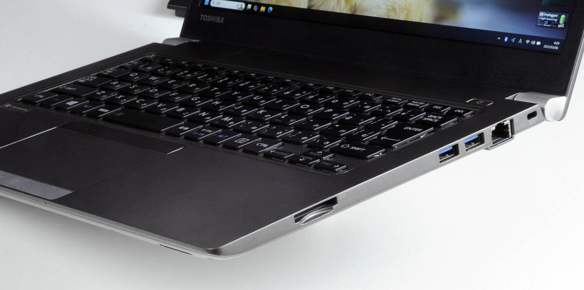 dynabook RZ63/HS Core i7-8550U 4Core8Thread Mem16GB NVMeSSD1TB FHD Webカメラ Win11Pro64bit Ver.24H2 ...