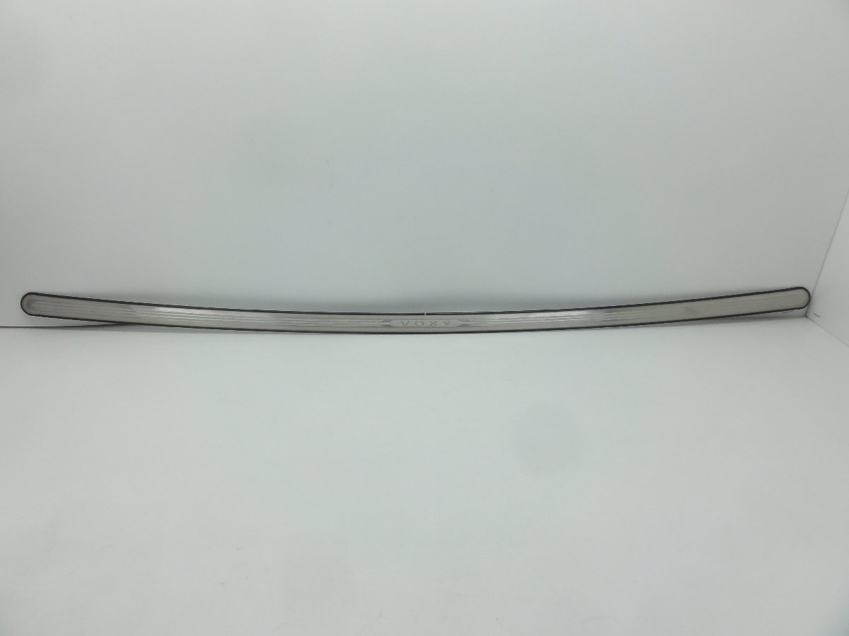 トヨタ 純正 VOXY ヴォクシー 80系 リヤバンパー ステップガード 08475-28150 ZWR80W ZRR80W ZRR80G ...