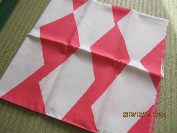 ORBISノベルティー ORBIS×Lotta オリジナルふろしき(風呂敷)｜売買されたオークション情報、yahooの商品情報をアーカイブ公開 - オークファン（aucfan.com）