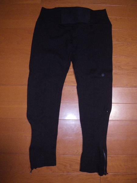 ZARA BASIC ザラベーシック 裾チャック レギンスパンツ/M/黒(その他)｜売買されたオークション情報、yahooの商品情報をアーカイブ公開 - オークファン（aucfan.com）