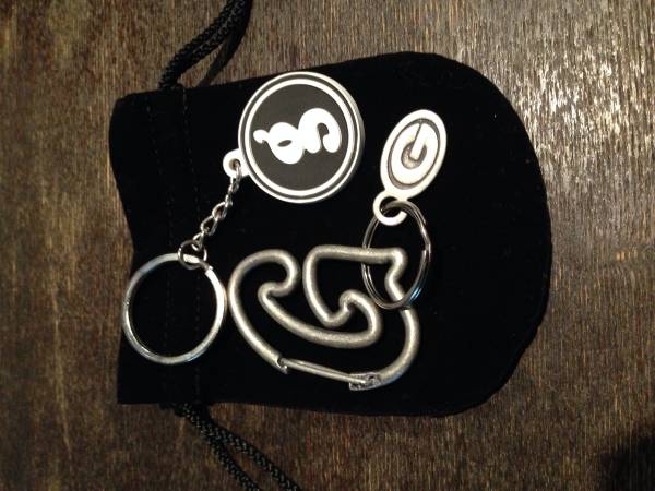 GOODENOUGH GカラビナRUBBER KEY HOLDERセット 藤原ヒロシfragm(グッドイナフ)｜売買されたオークション情報、yahooの商品情報をアーカイブ公開 ...