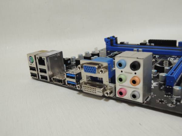 MSI マザーボード H87M-S01 MS-7823 LGA1150 #3333(MSI)｜売買されたオークション情報、yahooの商品情報 ...