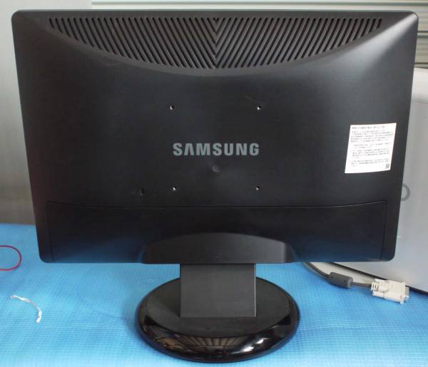サムスン SAMSUNG 20インチ液晶モニター SyncMaster 206BW(20インチ～)｜売買されたオークション情報、yahooの ...