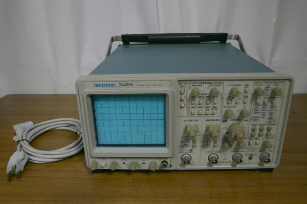 Tektronix 150MHzオシロスコープ 2445A opt.05 整備済み(アマチュア無線)｜売買されたオークション情報、yahooの ...