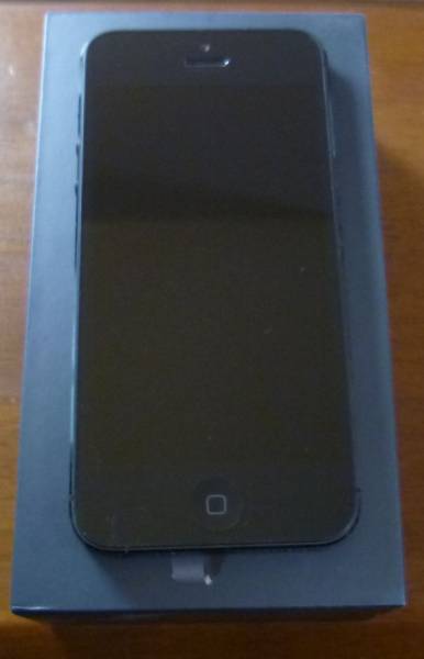iphone5 64GB 黒 au版(アップル)｜売買されたオークション情報、yahooの商品情報をアーカイブ公開 - オークファン（aucfan.com）