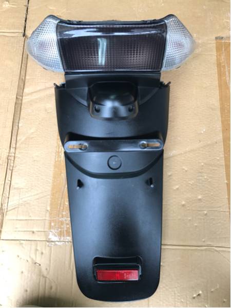 T-MAX SJ02 SJ04用スモークテール クリアウインカー リアフェンダー(テールランプ)｜売買されたオークション情報、yahooの商品 ...