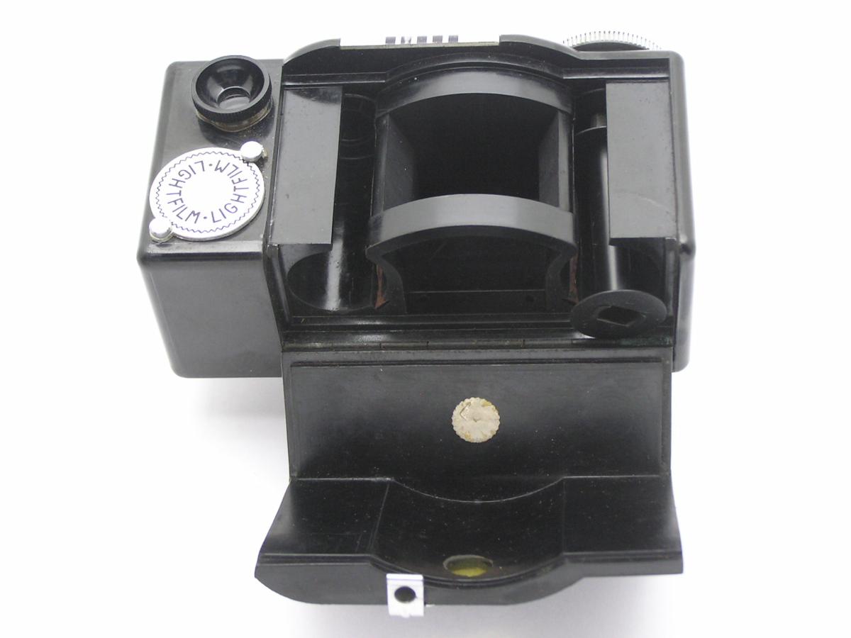 ハロ-カメラ 6419 超珍品 RICH-RAY RICHLET 35 24×36 ベークライト製 高級 ボルタ判玩具カメラ 難有り(その他 ...