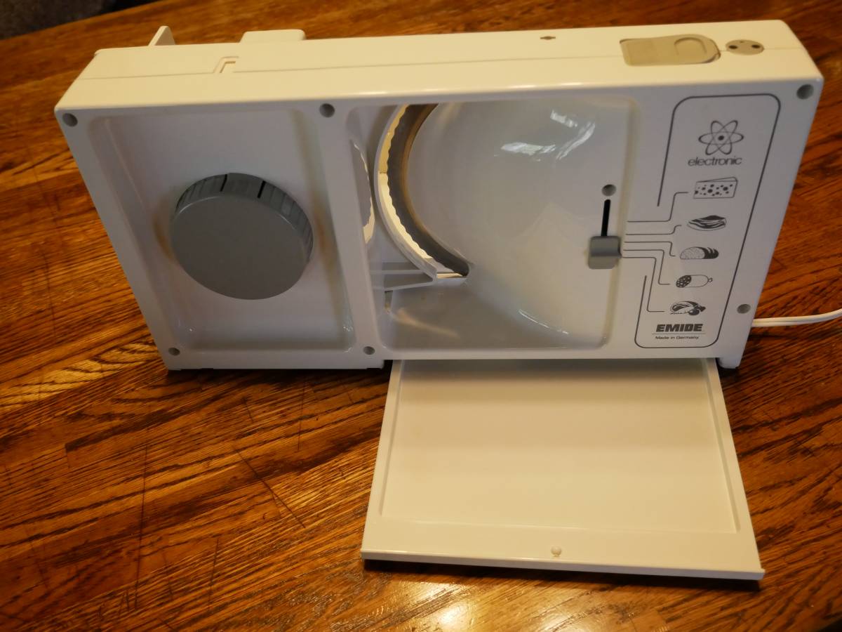 スライサー フードスライサー 家庭用 電動スライサー デロンギ DeLonghi 調理器具 EMIDE AS221(その他)｜売買された ...