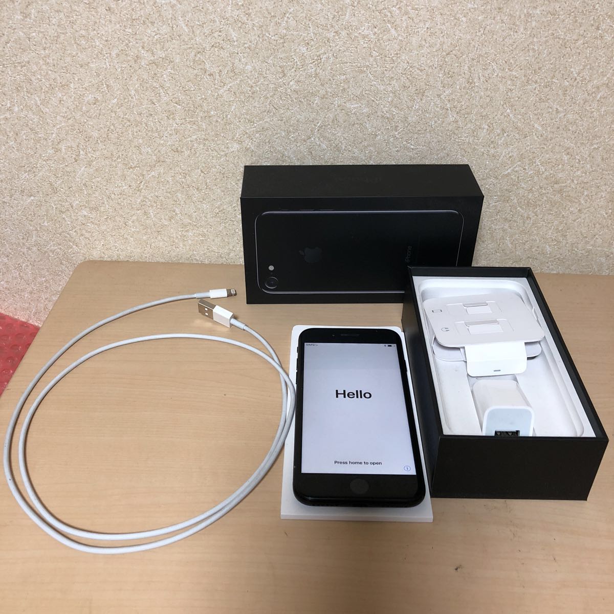 iPhone7 128 docomo(アップル)｜売買されたオークション情報、yahooの商品情報をアーカイブ公開 - オークファン（aucfan.com）