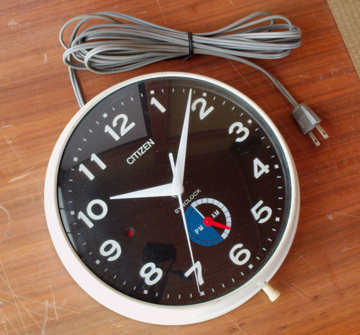 シチズン CITIZEN 電気時計 SYNCLOCK 50Hz(アナログ)｜売買されたオークション情報、yahooの商品情報をアーカイブ公開 ...