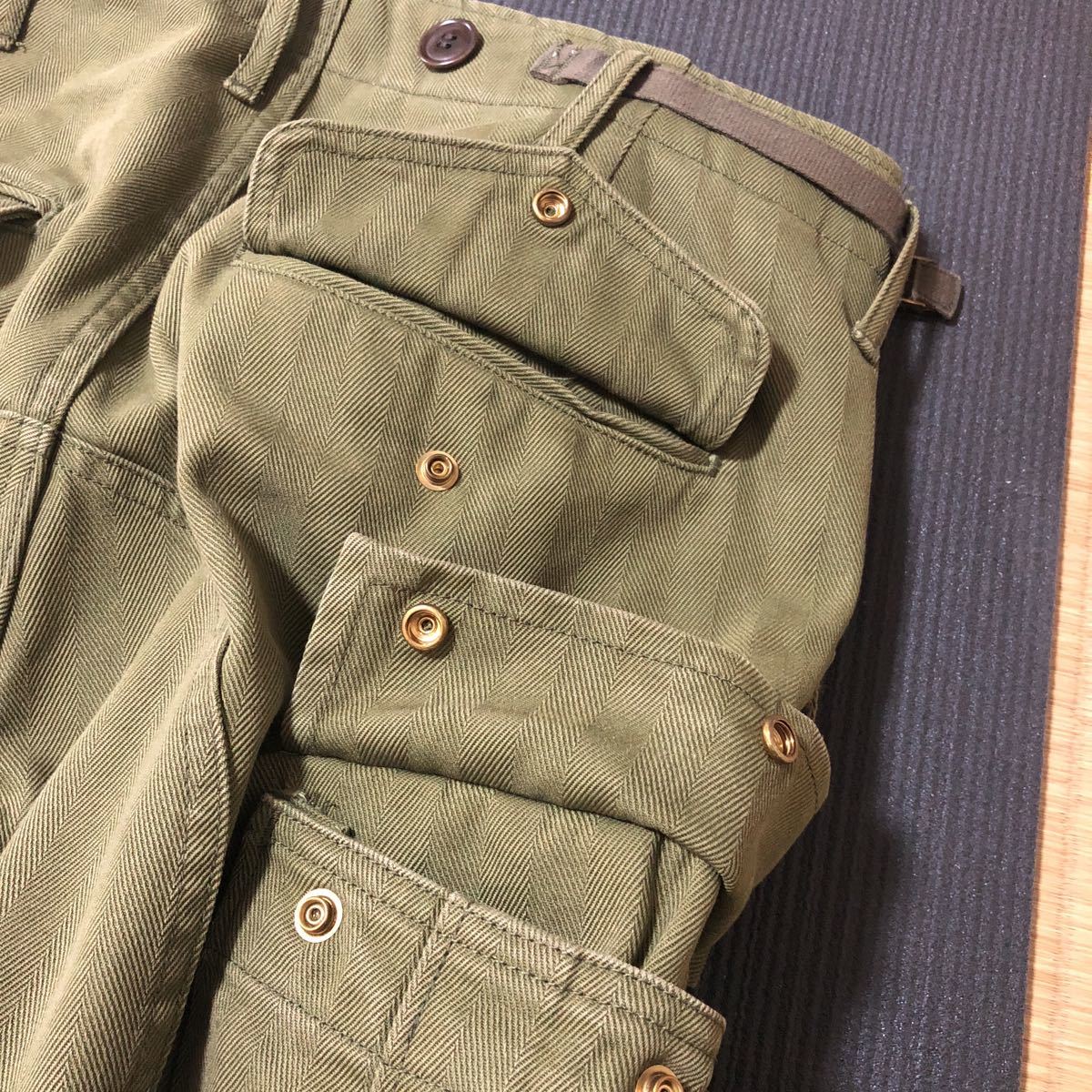 ビズビム visvim カーゴパンツ 日本製 エイガー サンクション パンツ EIGER SANCTION PANTS ヘリンボーン サイズ 1 S 稀少 ミリタリー(ボトムス)｜売買された ...