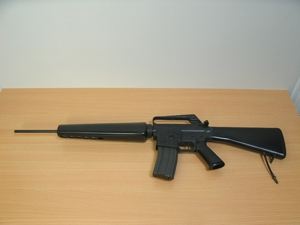 出品代行品 AR-15 USA アサルトライフル COLT M16AI CAL 5.56MM ガスガン エアガン 電動ガン モデルガン(電動 ...