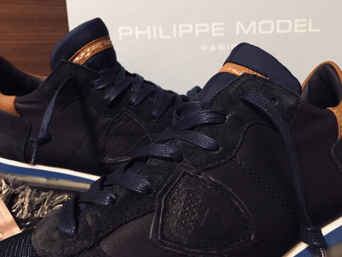 正規品 7.0万円 PHILIPPE MODEL Tropez 幻のカラー ネイビー×マローネ セレブ御用達最高級レザースニーカー 42 フィリップモデル(26.0cm)｜売買された ...