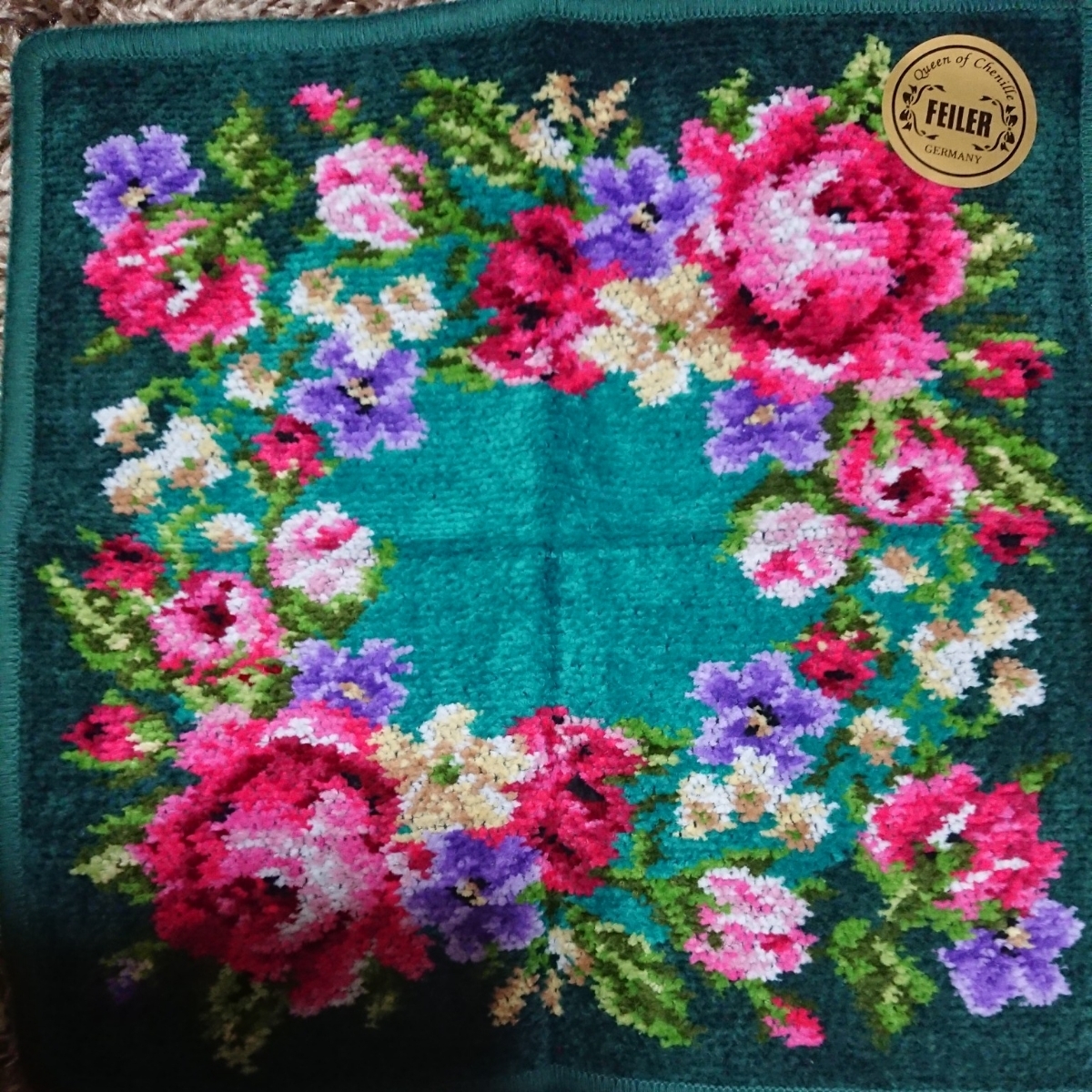 フェイラー ハンカチ FEILER(フェイラー)｜売買されたオークション情報、yahooの商品情報をアーカイブ公開 - オークファン（aucfan.com）