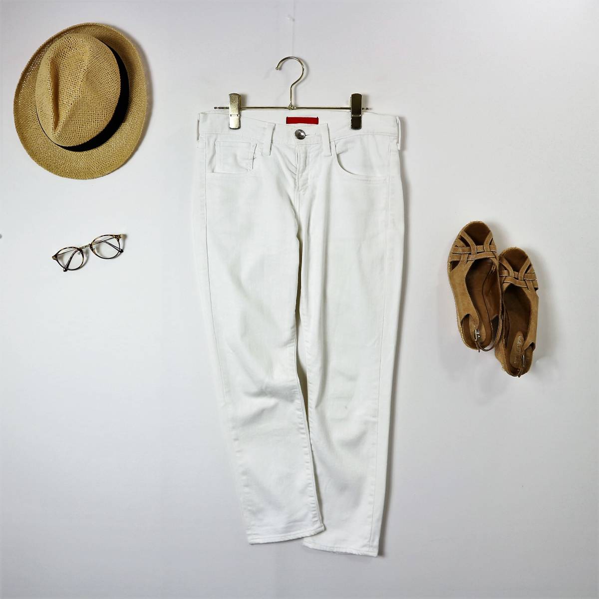 レッドカード RED CARD ホワイトデニムパンツ 23サイズ 日本製 A-O 2500(その他)｜売買されたオークション情報、yahooの商品情報をアーカイブ公開 - オークファン ...