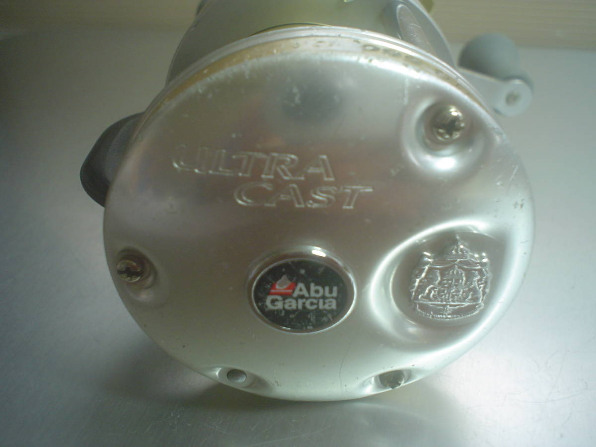 ABU GARCIA UC5601C アブ ガルシア アンバサダー ウルトラキャスト 5601C 左ハンドル 機関良好 カスタム品(アブ ...