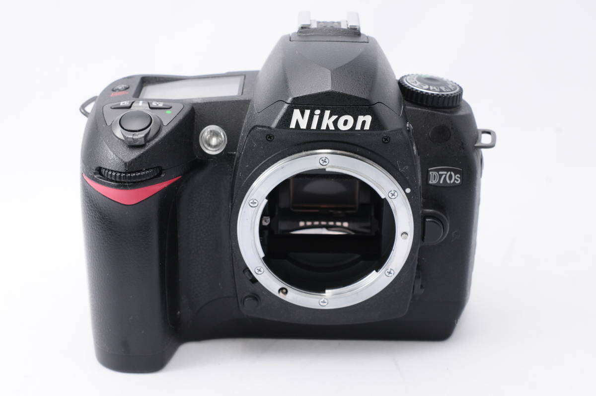 #J91R Nikon D70s ニコン デジタル一眼レフカメラ(ニコン)｜売買されたオークション情報、yahooの商品情報をアーカイブ公開 - オークファン（aucfan.com）