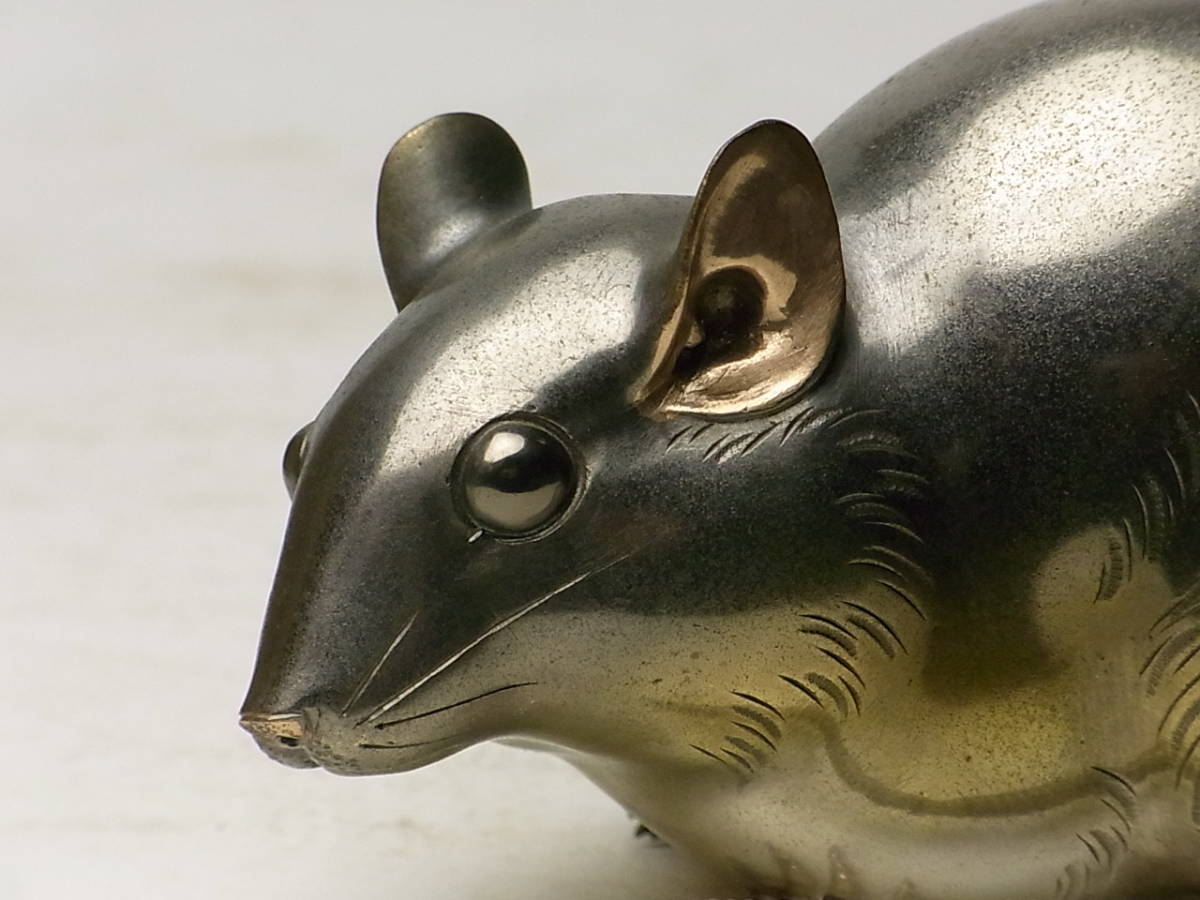 u517 金工師 近藤正真 鋳金銅 鼠 置物 共箱 重量847g / 正眞 ねずみ 子 干支 銅像 ブロンズ像(その他)｜売買されたオークション情報、yahooの商品情報をアーカイブ公開 ...