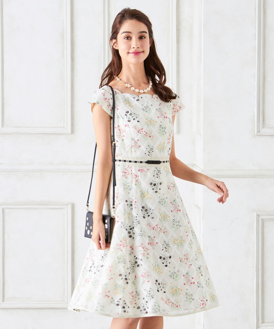 TOCCA トッカ FLORET PATTERN ドレス 0サイズワンピース(トッカ)｜売買されたオークション情報、yahooの商品情報をアーカイブ公開 - オークファン（aucfan.com）