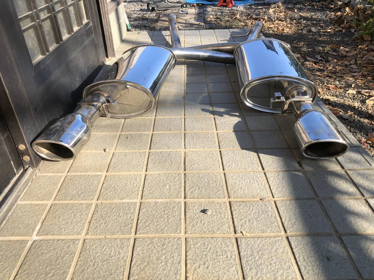 セルシオ UCF31 2本出しマフラー(社外品)｜売買されたオークション情報、yahooの商品情報をアーカイブ公開 - オークファン（aucfan.com）