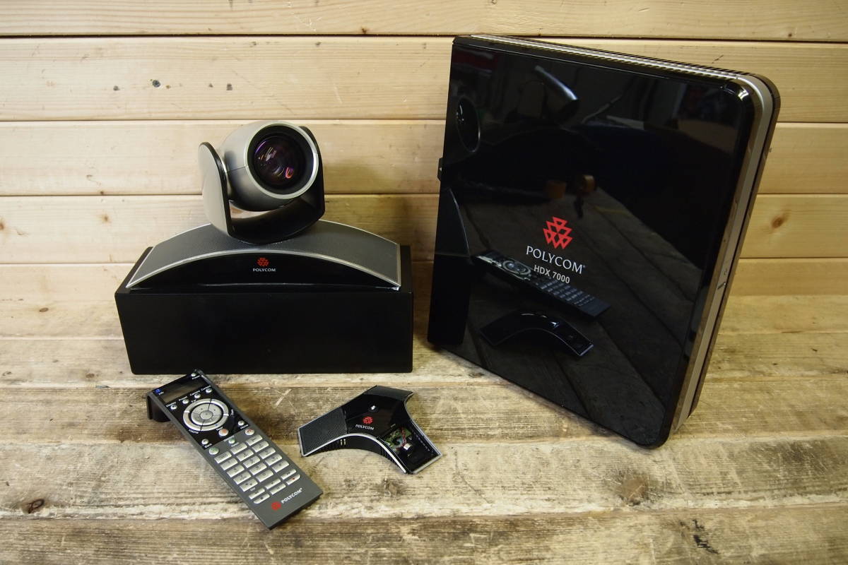 POLYCOM ポリコム HDX7000 テレビ会議システム カメラ リモコン マイク付(テレビ電話)｜売買されたオークション情報、yahooの商品情報をアーカイブ公開 - オークファン ...