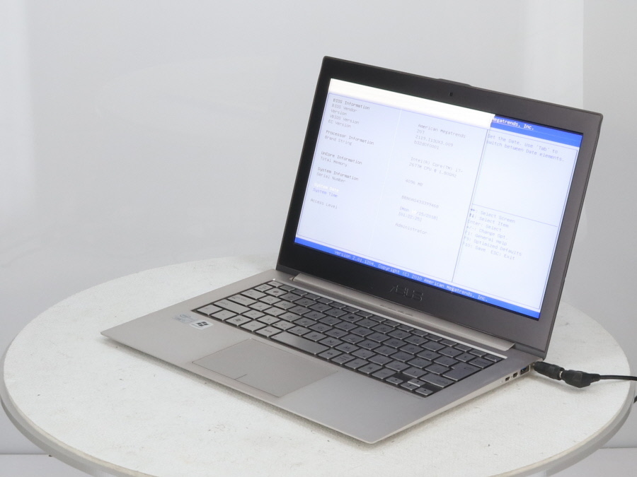 ASUS UX31E Core i7 2677M 1.80GHz 4GB 128GB SSD 現状品(13インチ～)｜売買されたオークション ...