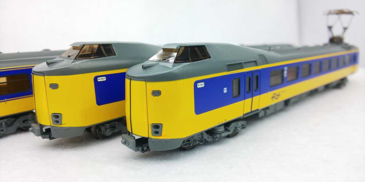 MINITRIX ミニトリックス 12829 オランダ国鉄 NS IC用特急電車 購入後の走行歴数回の長期保管品 珍品(外国車輌)｜売買された ...