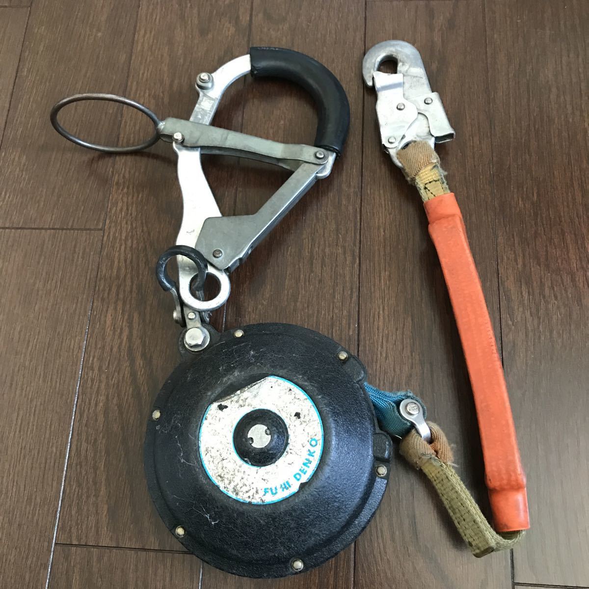 藤井電工 ツヨロン BELBLOCK ベルブロック BB-60T 安全ブロック安全帯 転落防止 セーフティブロック高所作業(安全帯)｜売買されたオークション情報、yahooの商品情報を ...