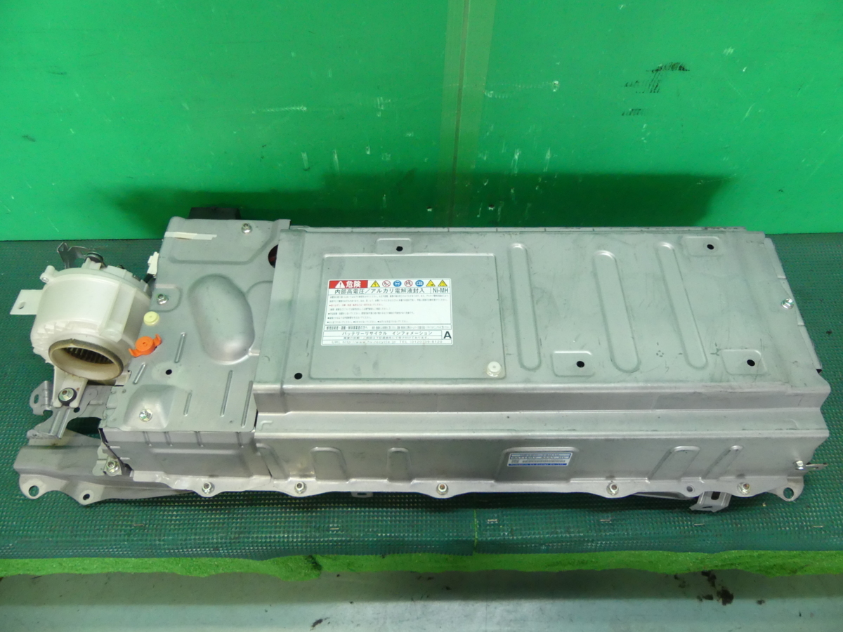 プリウス ZVW30 純正 ハイブリッドバッテリー HV G9280-76010 ASSY 28492 下(その他)｜売買されたオークション情報、yahooの商品情報をアーカイブ公開 ...