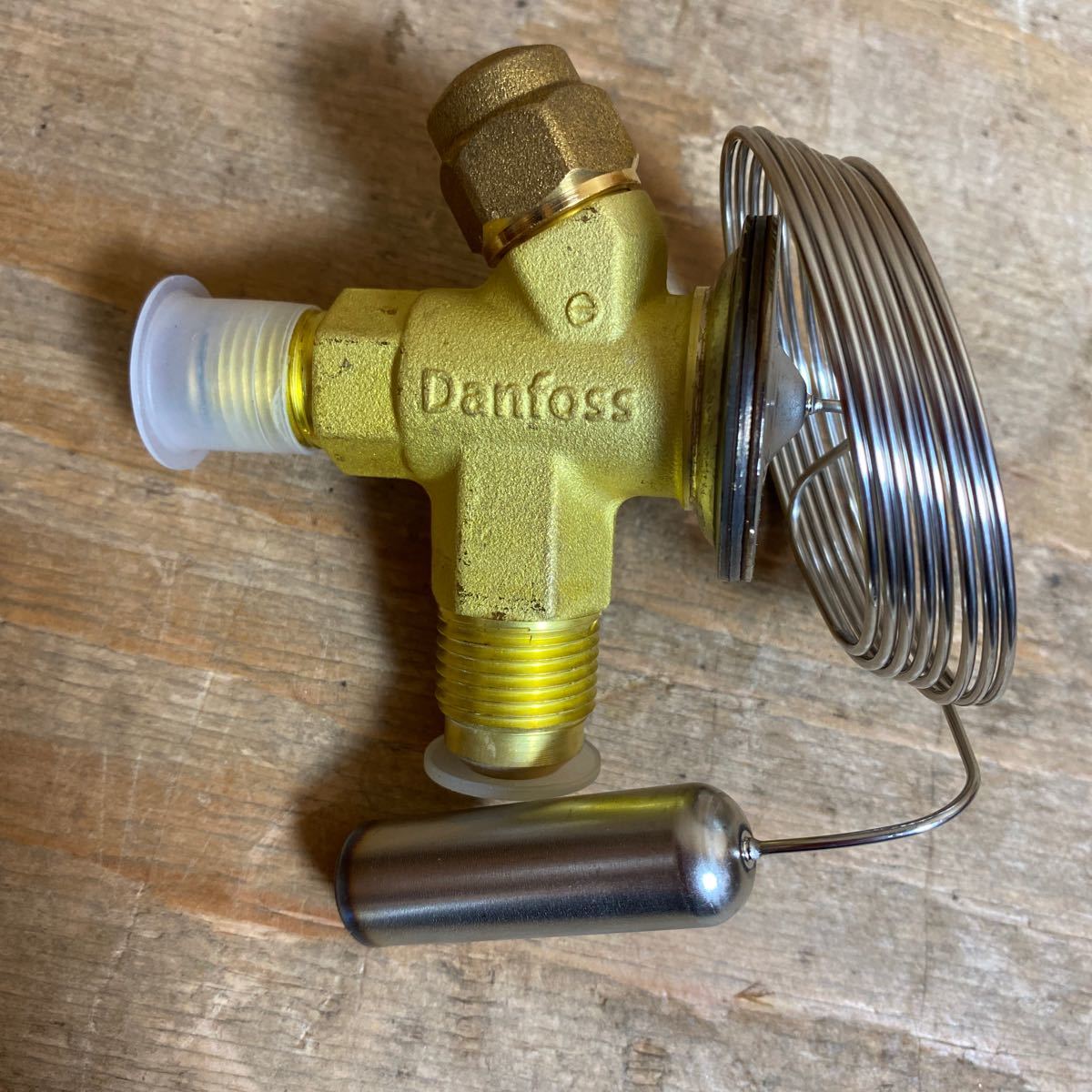 品 Danfoss ダンフォス温度膨張弁 TES2 R404A オリフィス 06 冷媒-60℃ -25℃ 3/8x1/2インチ フレアナット ...
