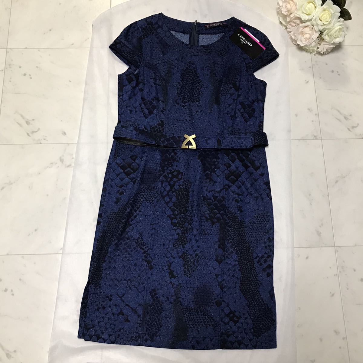 良品 LEONARD レオナール シルクデニム ワンピース 9AR(Mサイズ)｜売買されたオークション情報、yahooの商品情報をアーカイブ公開 - オークファン（aucfan.com）