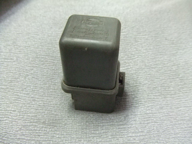 日産 セドリックシーマ テールランプリレー 25230C9962 FPY31 Y31 C33 BNR32(日産用)｜売買されたオークション情報 ...
